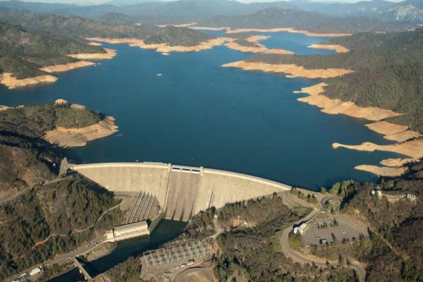 Shasta Lake Level - Shasta Lakeshore Retreat