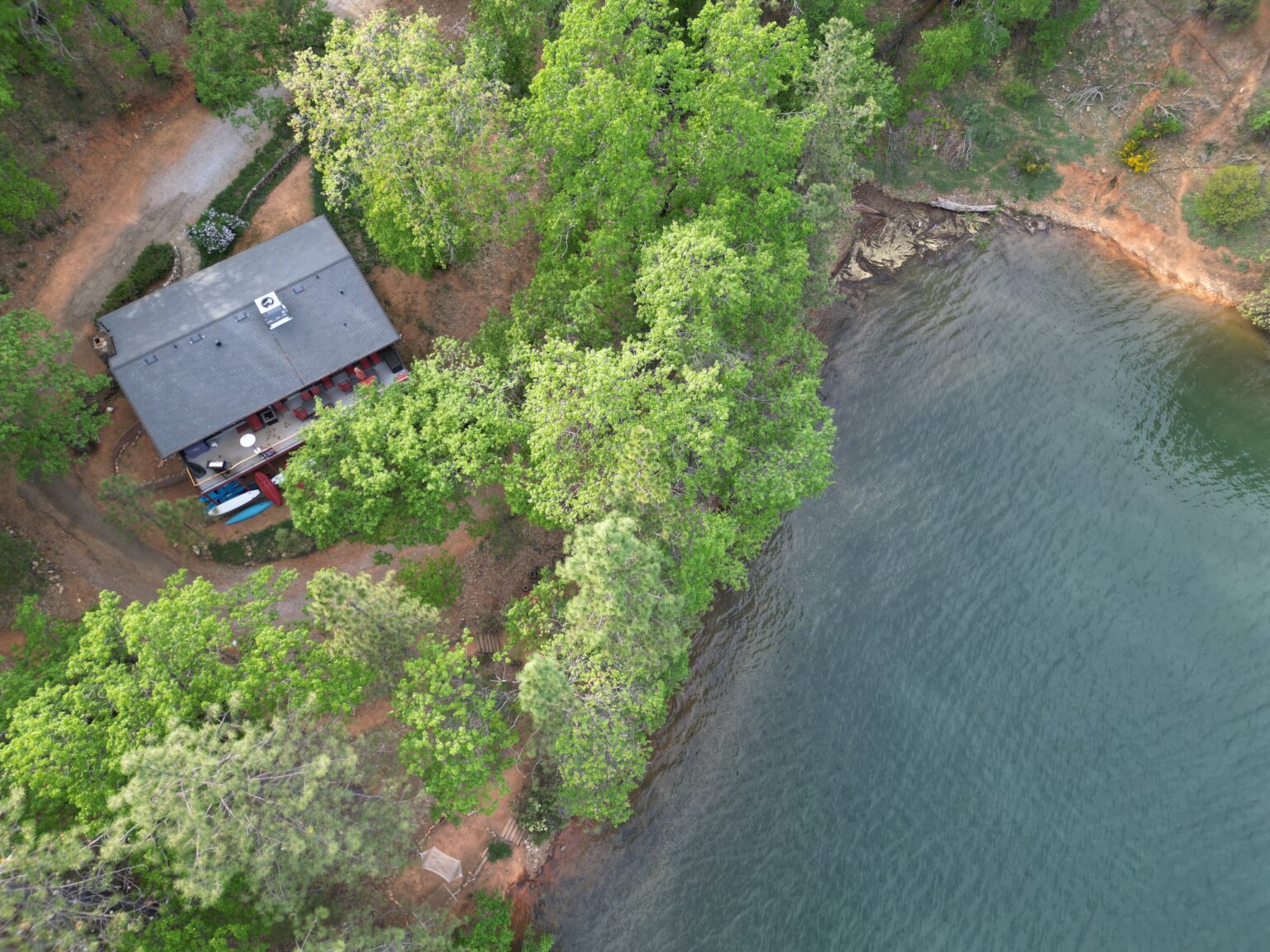 Retreat #4 - Luxurious Shasta Lake Resort Cabins